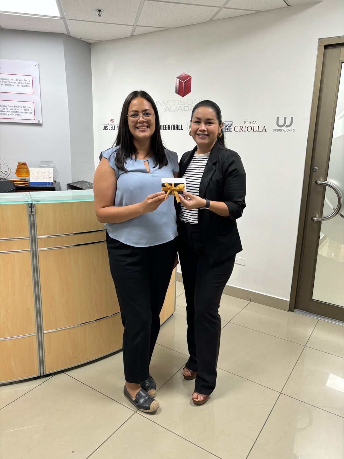 Agradecemos a nuestros colaboradores por su compromiso y dedicación en ...